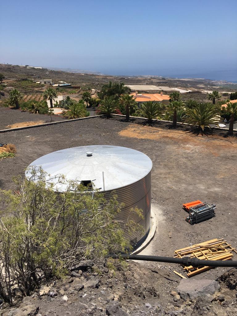 Auffangbecken aus Edelstahl für Regenwasser - Erich Stallkamp ESTA GmbH