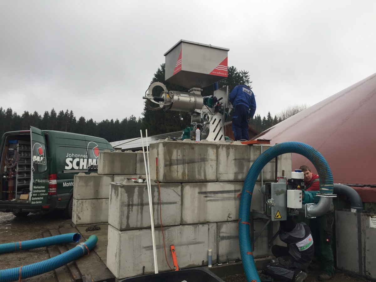 Leistungsstarke Separatoren für Biogasanlagen - Erich Stallkamp ESTA GmbH